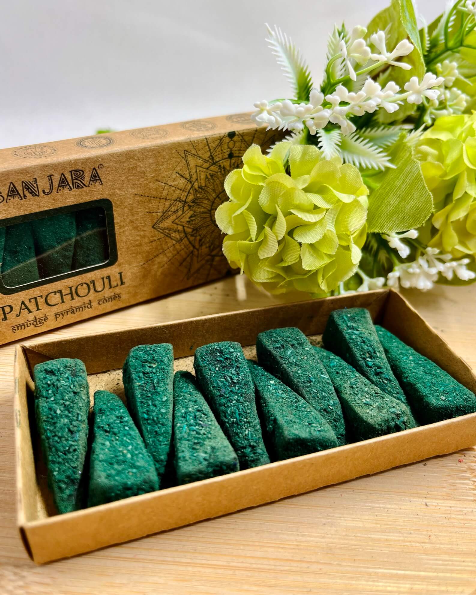 Banjara Pyramid Cones PATCHOULI – Incense Australia